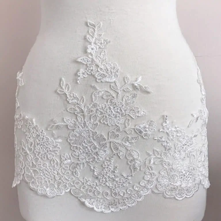 Bridal Lace - Shine Trim